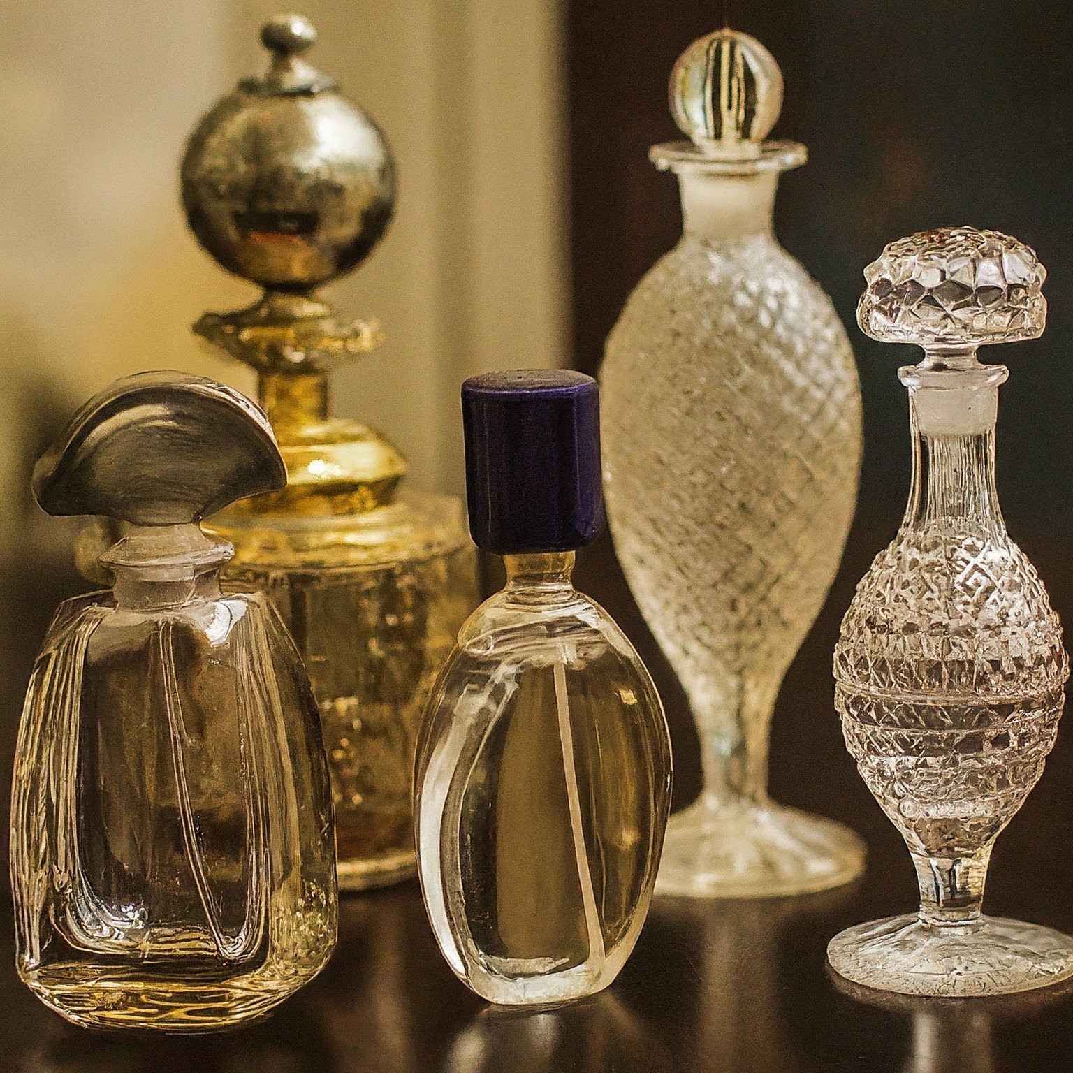 The Art of Layering Perfumes: Unleash Your Unique Scent Symphony ...