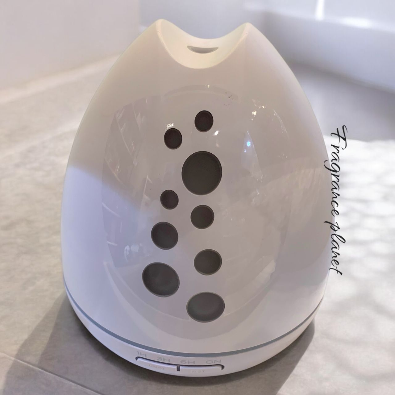 Buy AROMA DIFFUSER WITH REMOTE TYPE B | Fragrance Planet